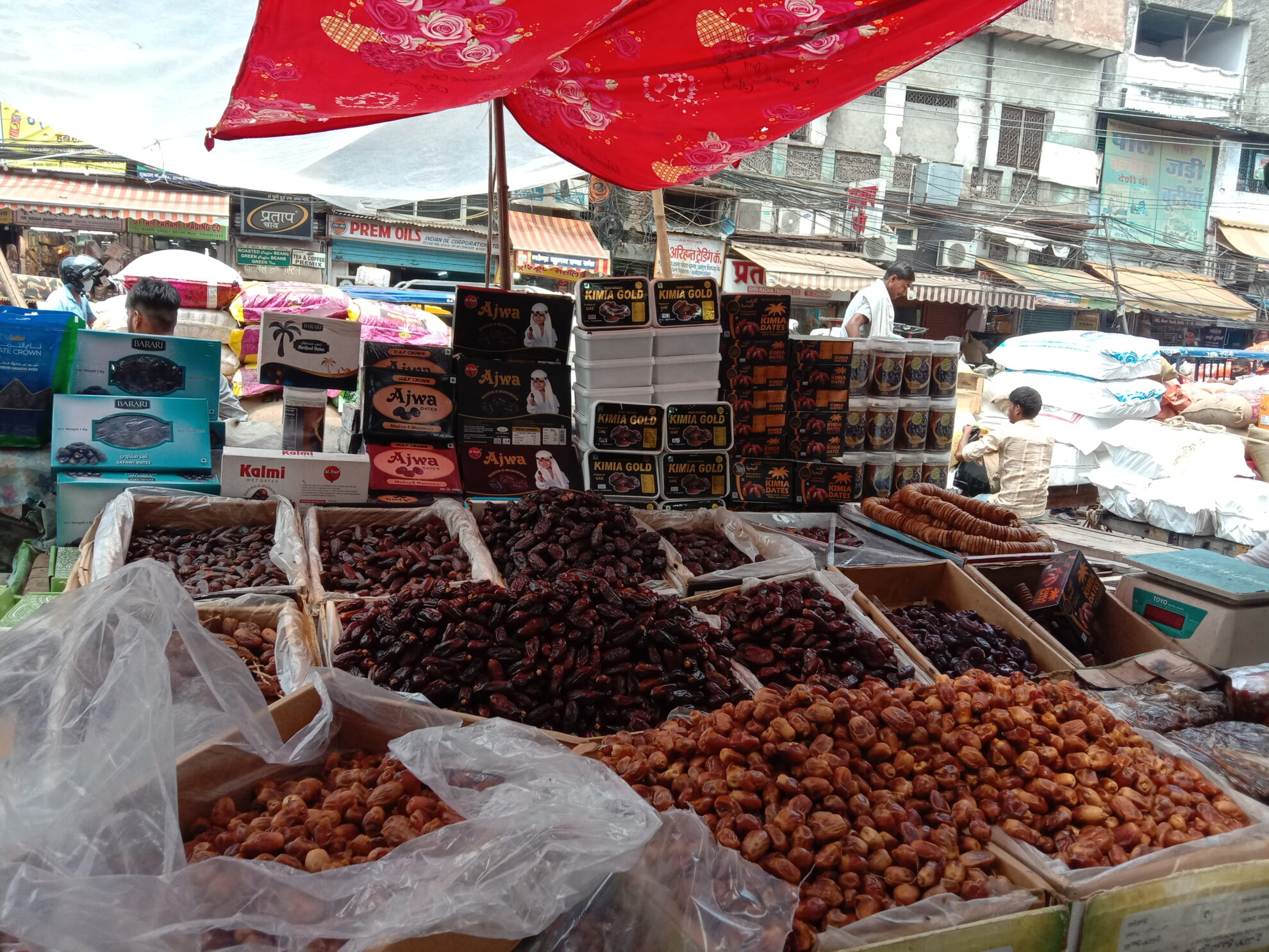 Chandni Chowk is one of the oldest famous markets in Delhi..